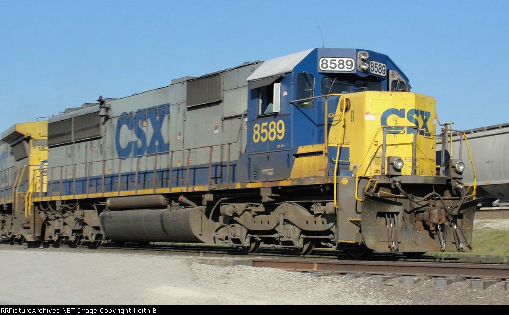 CSX 8589